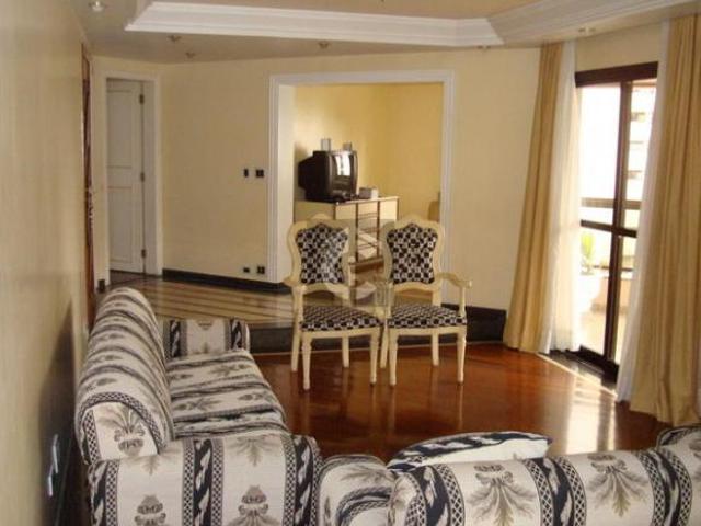 Apartamento à venda 3 suítes, 3 vagas, 185 m² Jardim Avelino