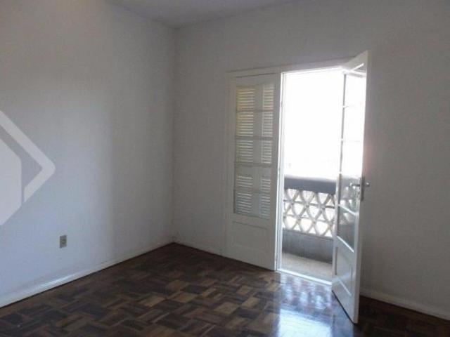 Apartamento a venda, 3 quartos, no bairro Floresta