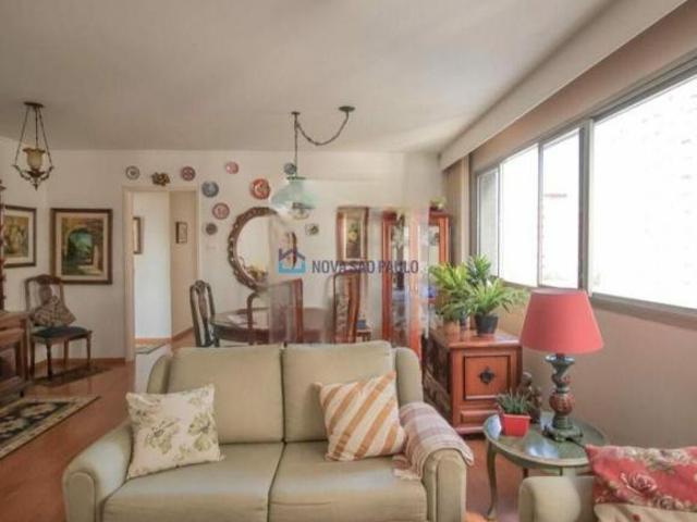 Apartamento à venda 3 quartos 1 suíte na Vila Clementino