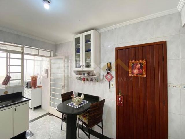 Apartamento à Venda, 3 quartos 1 suíte no Centro de Divinópolis MG
