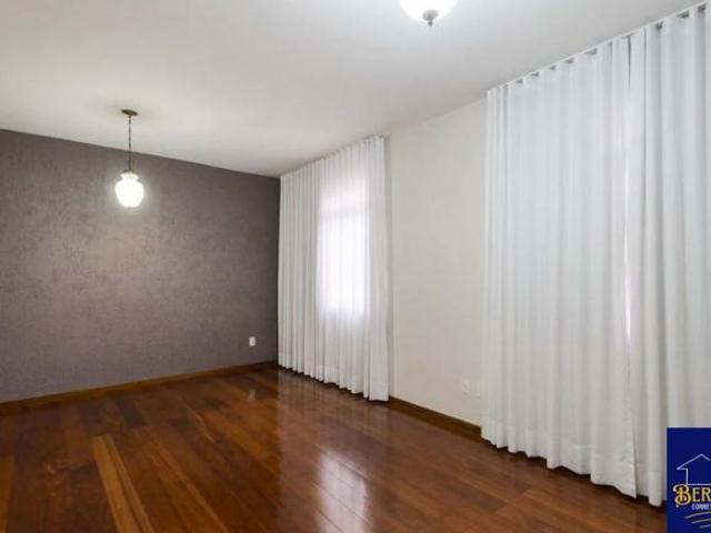 Apartamento à venda, 3 quartos, 1 suíte, 1 vaga, Lourdes Belo Horizonte/MG