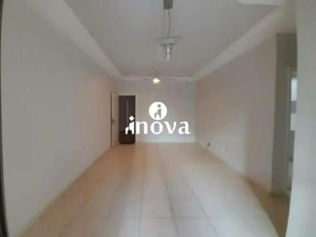 Apartamento à venda, 3 quartos, 1 suíte, 1 vaga, Mirante Parque Uberaba/MG