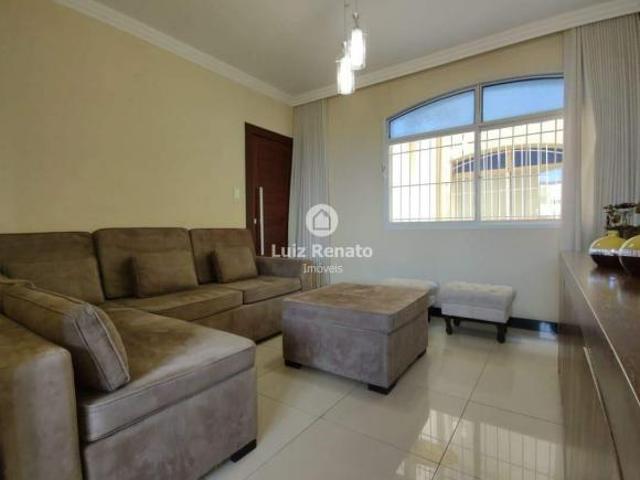 Apartamento à venda 3 quartos 1 suíte 1 vaga São Lucas