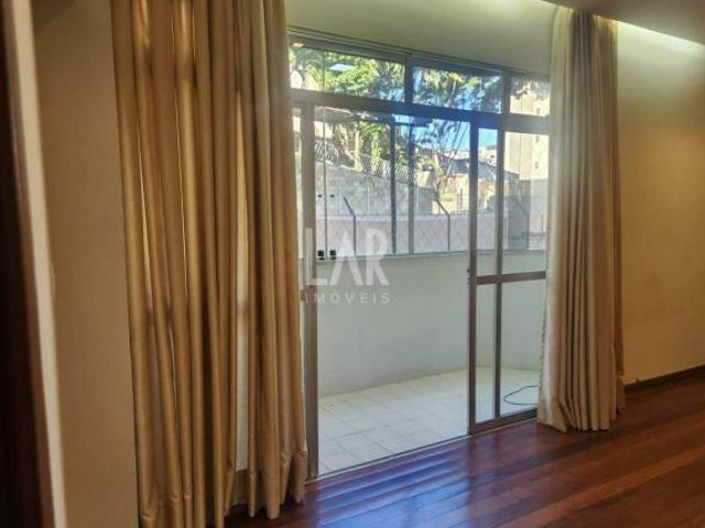 Apartamento à venda, 3 quartos, 1 suíte, 1 vaga, Santo Antônio Belo Horizonte/MG