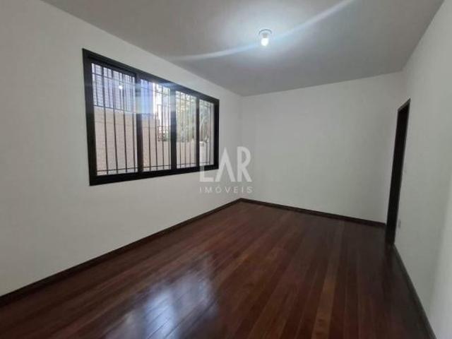 Apartamento à venda, 3 quartos, 1 suíte, 1 vaga, Santo Antônio Belo Horizonte/MG