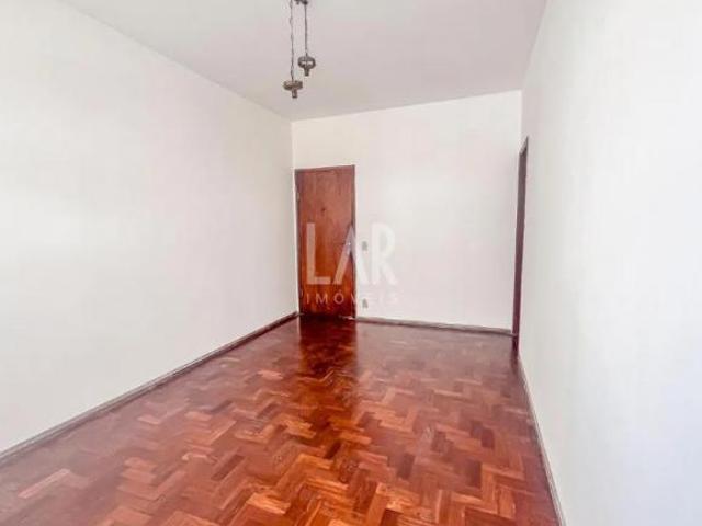 Apartamento à venda, 3 quartos, 1 suíte, 1 vaga, Santo Antônio Belo Horizonte/MG