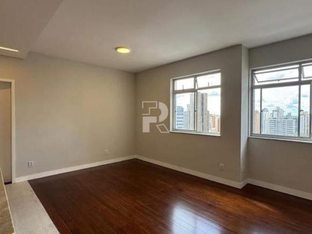Apartamento à venda, 3 quartos, 1 suíte, 1 vaga, Savassi Belo Horizonte/MG