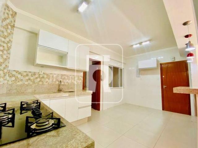 Apartamento à venda, 3 quartos, 1 suíte, 2 vagas, Campo Alegre Conselheiro Lafaiete/MG