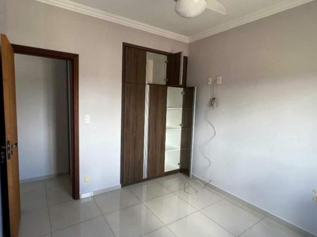 Apartamento à venda, 3 quartos, 1 suíte, 2 vagas, Centro Patrocínio/MG
