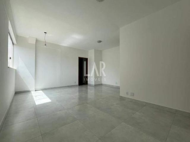 Apartamento à venda, 3 quartos, 1 suíte, 2 vagas, Funcionários Belo Horizonte/MG