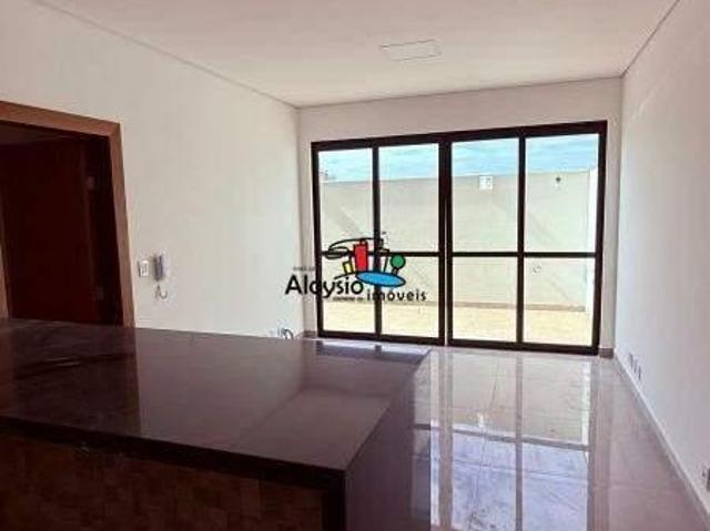 Apartamento à venda, 3 quartos, 1 suíte, 2 vagas, Jardim Cambuí Sete Lagoas/MG