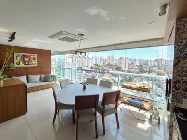 Apartamento à venda 3 quartos 1 suíte 2 vagas na Aclimacão