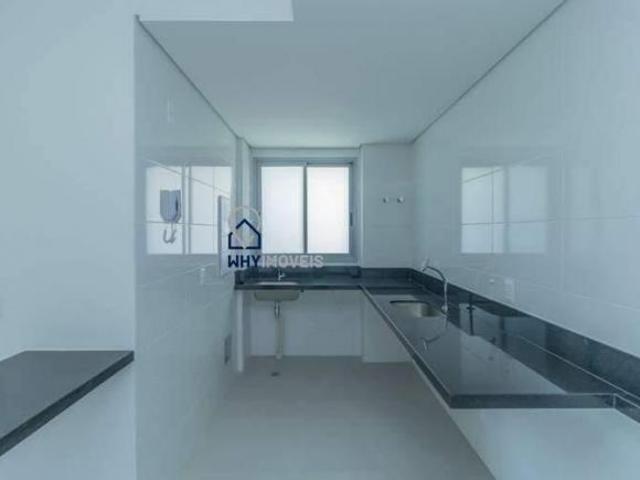 Apartamento à venda, 3 quartos, 1 suíte, 2 vagas, Sagrada Família Belo Horizonte/MG