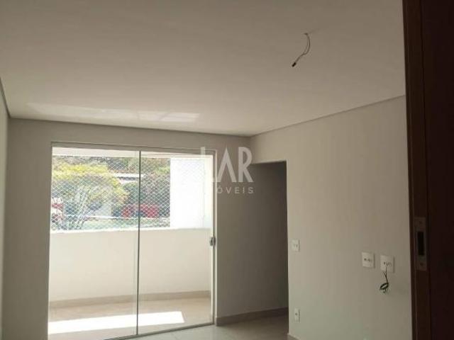 Apartamento à venda, 3 quartos, 1 suíte, 2 vagas, Serrano Belo Horizonte/MG