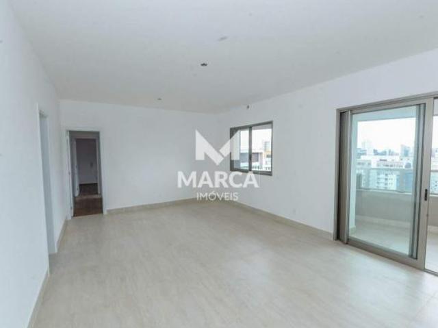 Apartamento à venda, 3 quartos, 1 suíte, 3 vagas, Vila da Serra Nova Lima/MG