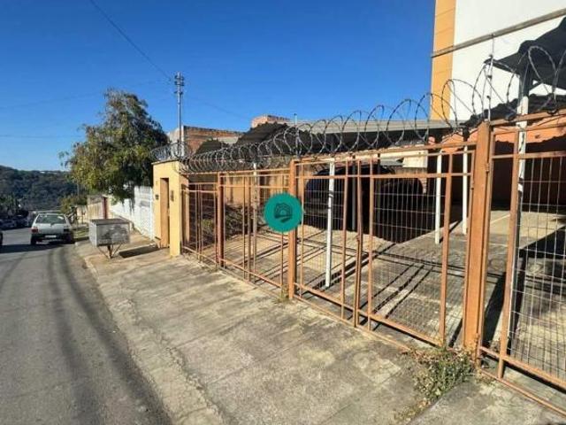 Apartamento à venda, 3 quartos, 1 vaga, Célvia Vespasiano/MG