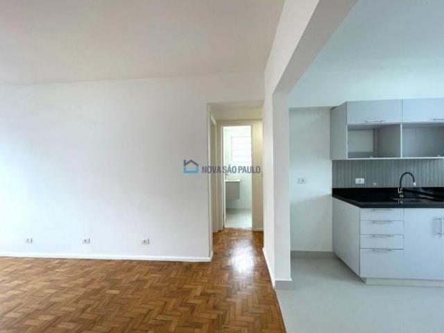 Apartamento à venda 3 quartos, 1 vaga, ao lado metrô Ana Rosa e Colégio Etapa