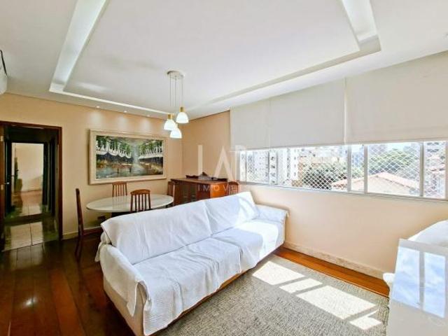 Apartamento à venda, 3 quartos, 2 suítes, 1 vaga, Santo Antônio Belo Horizonte/MG