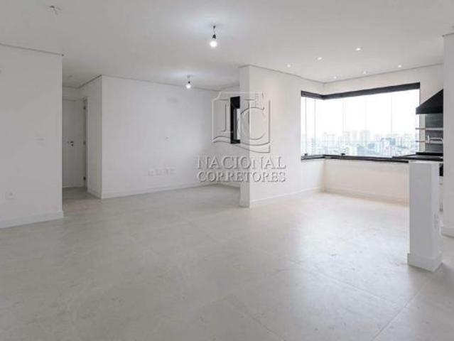 Apartamento à venda, 3 quartos, 2 suítes, 2 vagas, Campestre Santo André/SP