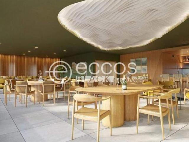 Apartamento à venda, 3 quartos, 2 suítes, 2 vagas, Gávea Sul Uberlândia/MG