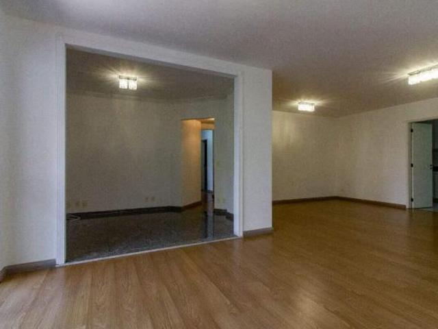 Apartamento à venda, 3 quartos, 2 suítes, Vila Andrade São Paulo/SP