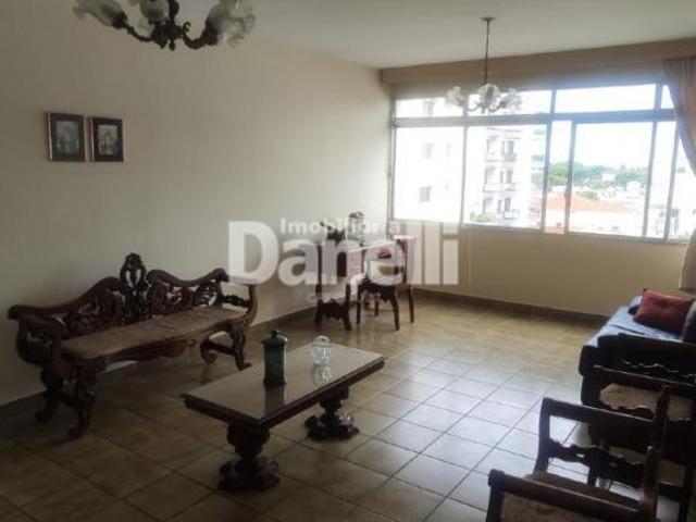 Apartamento à venda, 3 quartos, 2 vagas, Centro Taubaté/SP