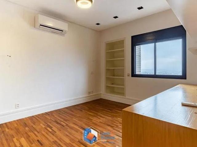 Apartamento à venda 3 Quartos 3 Suites 4 Vagas 247M² Alto da Lapa São Paulo SP