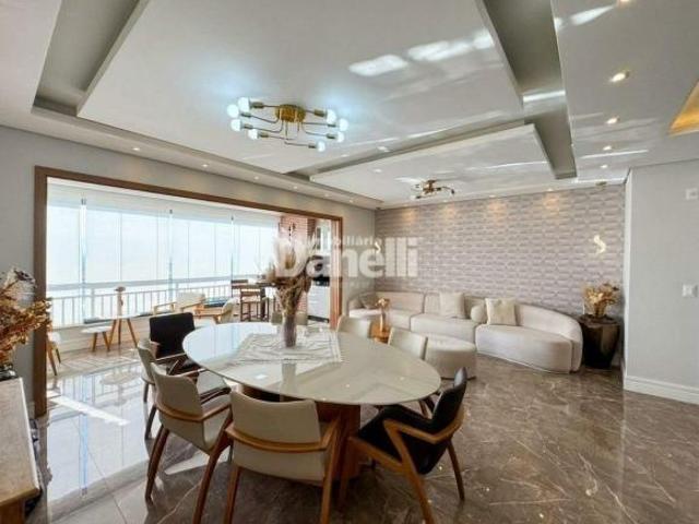 Apartamento à venda, 3 quartos, 3 suítes, 2 vagas, Centro Taubaté/SP