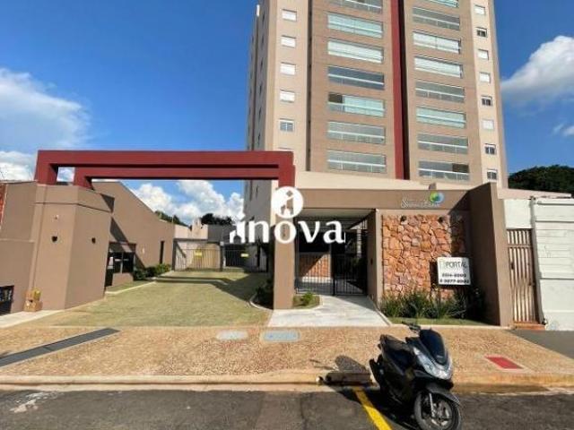 Apartamento à venda, 3 quartos, 3 suítes, 2 vagas, São Benedito Uberaba/MG