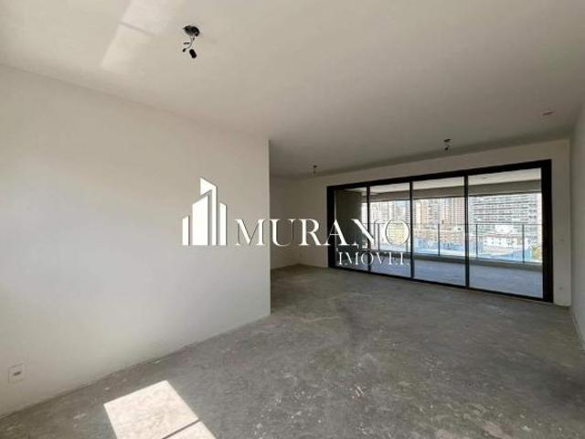 Apartamento à venda, 3 quartos, 3 suítes, 3 vagas, Vila Nova Conceição São Paulo/SP