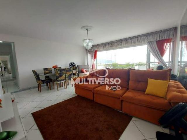 Apartamento à venda, 3 quartos no bairro Gonzaga em Santos