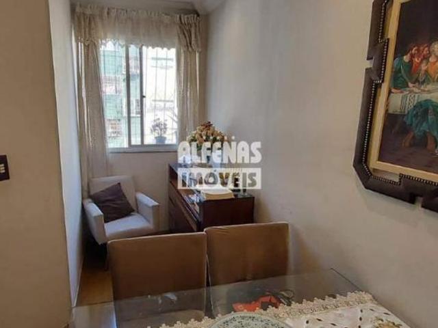 Apartamento à venda 3 quartos no Bairro GLORIA