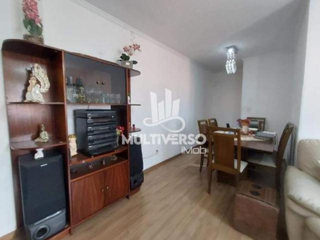 Apartamento à venda, 3 quartos no bairro Marapé em Santos
