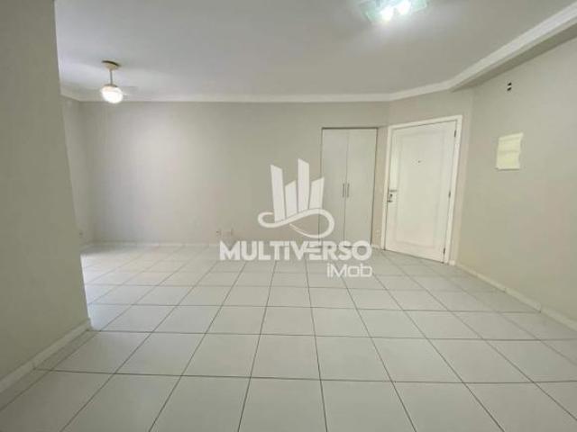 Apartamento à venda, 3 quartos no bairro Marapé em Santos