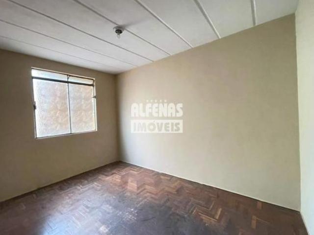 Apartamento à venda 3 quartos no Bairro Novo Riacho