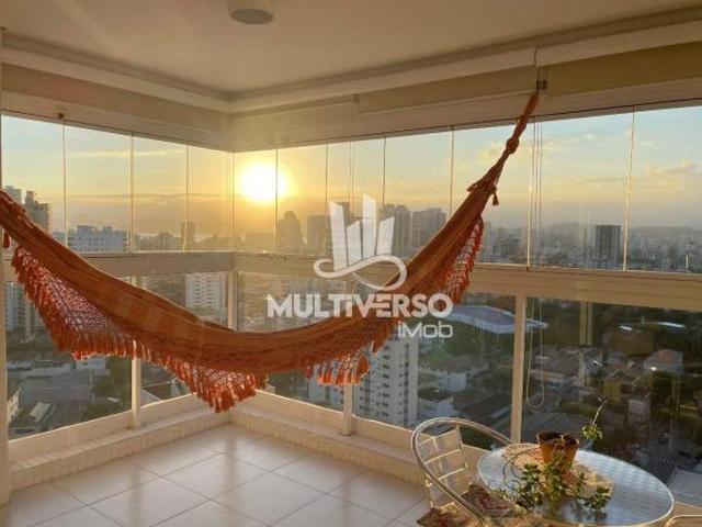 Apartamento à venda, 3 quartos no bairro Ponta da Praia em Santos