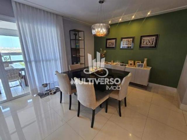 Apartamento à venda, 3 quartos no bairro Ponta da Praia em Santos