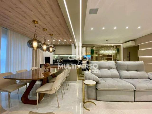 Apartamento à venda, 3 quartos no bairro Ponta da Praia em Santos