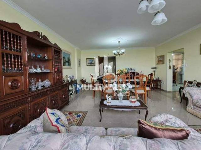 Apartamento à venda, 3 quartos no bairro Ponta da Praia em Santos