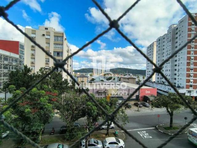 Apartamento à venda, 3 quartos no bairro Ponta da Praia em Santos