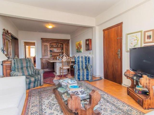 Apartamento à venda 3 quartos Porto Alegre