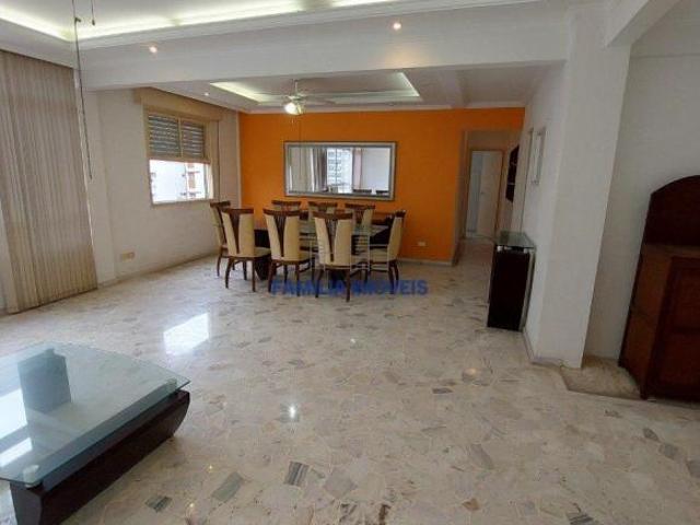Apartamento à venda 3 quartos sendo 1 suíte Gonzaga Santos/SP