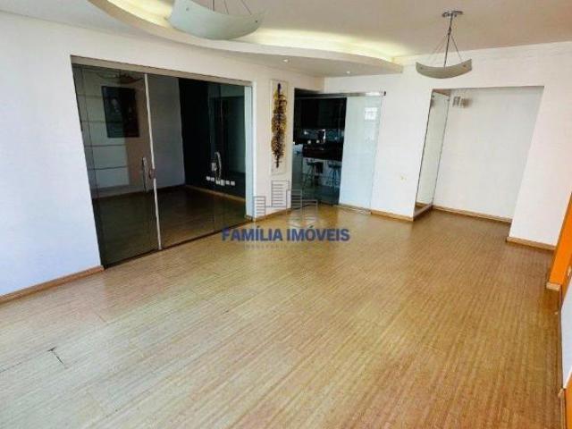 Apartamento à venda 3 quartos suíte lavabo Gonzaga Santos/SP