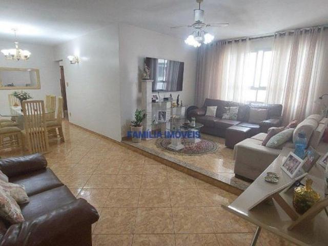 Apartamento à venda 3 quartos suítes frente Marapé Santos