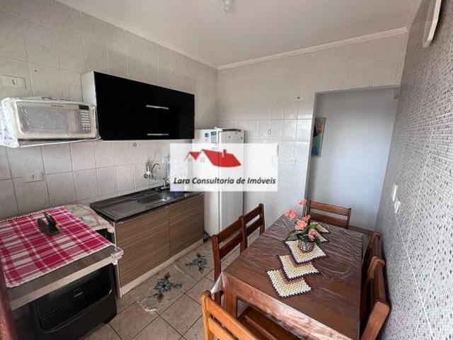 Apartamento à venda  45 m² | A 200 metros da praia