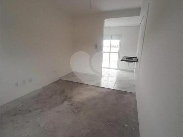 Apartamento à venda | 46 m² | 2 dormitórios | Quintal privativo | 1 vaga | Tucuruvi