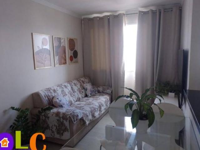 Apartamento à venda | 46m² | 2 quartos | 1 vaga coberta | bem conservado