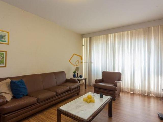 Apartamento à venda