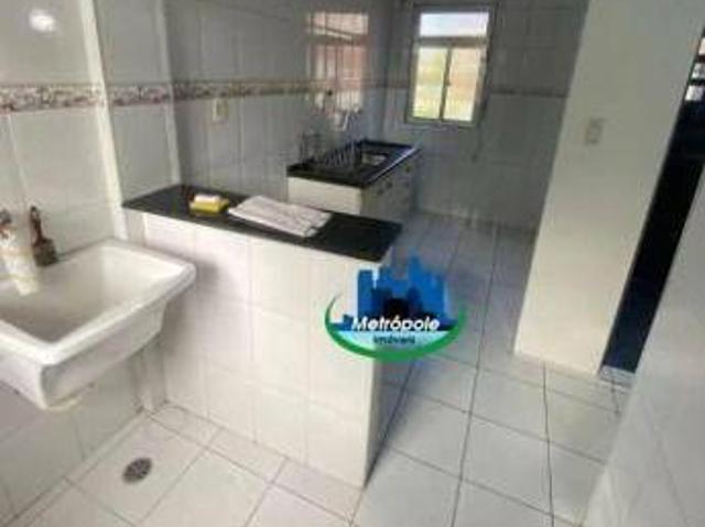 Apartamento com 2 dormitórios à venda, 49 m² por R$ 220.000,00 Jardim Tranqüil