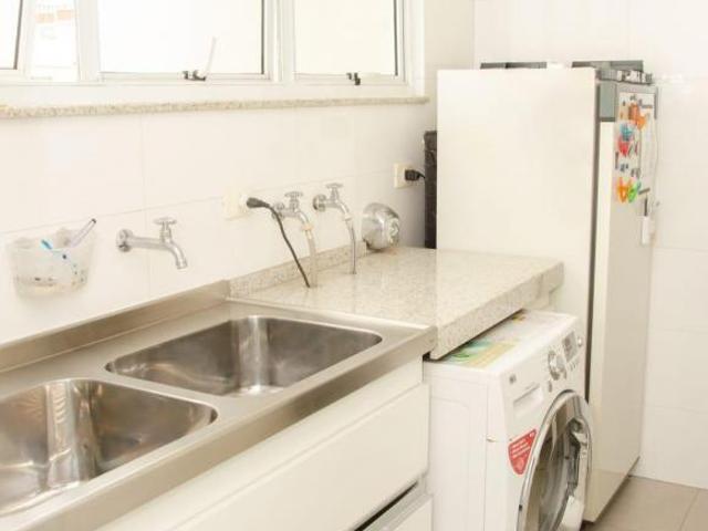Apartamento à venda, 4 dormitórios, 2 vagas, 208m². Higienópolis, São Paulo, SP